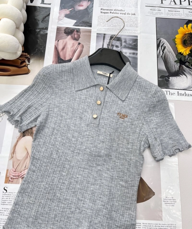Top match Fendi T-Shirts
