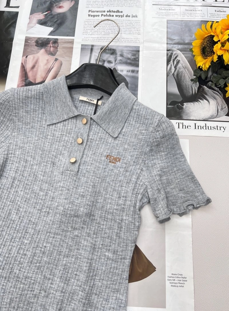 Top match Fendi T-Shirts