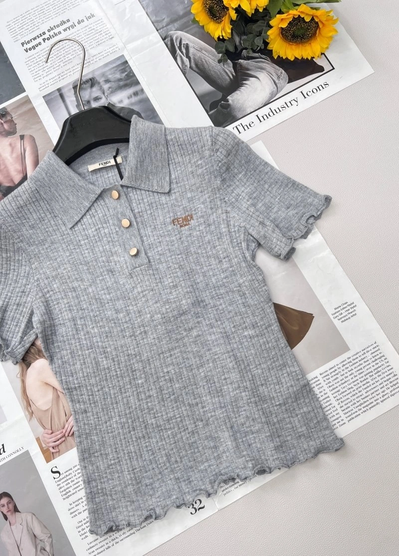 Top match Fendi T-Shirts