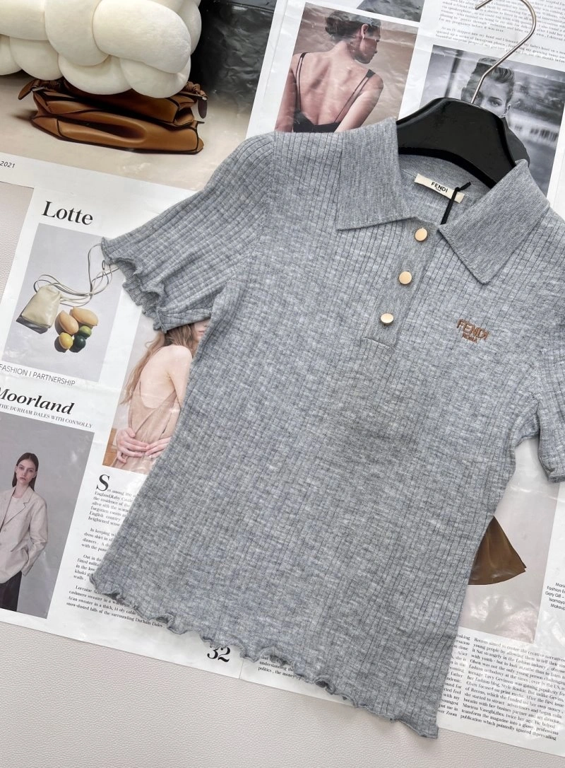 Top match Fendi T-Shirts