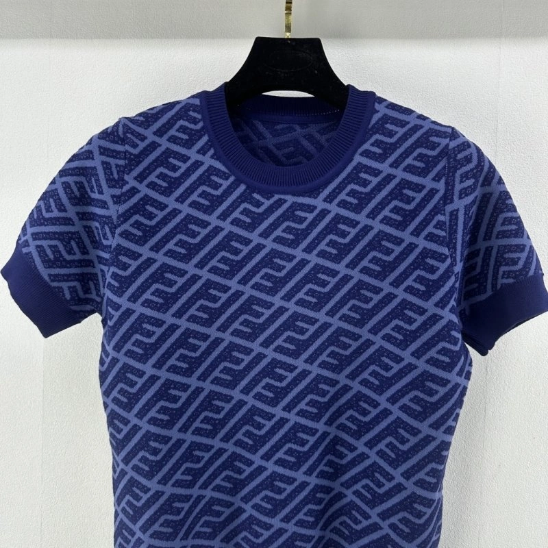 Top mirror Fendi T-Shirts