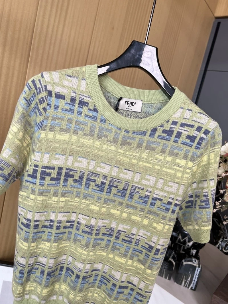 Bargain Fendi T-Shirts