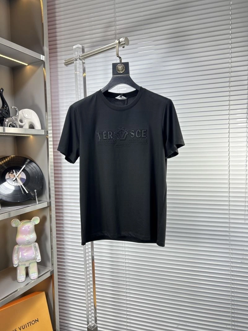 Fendi T-Shirts