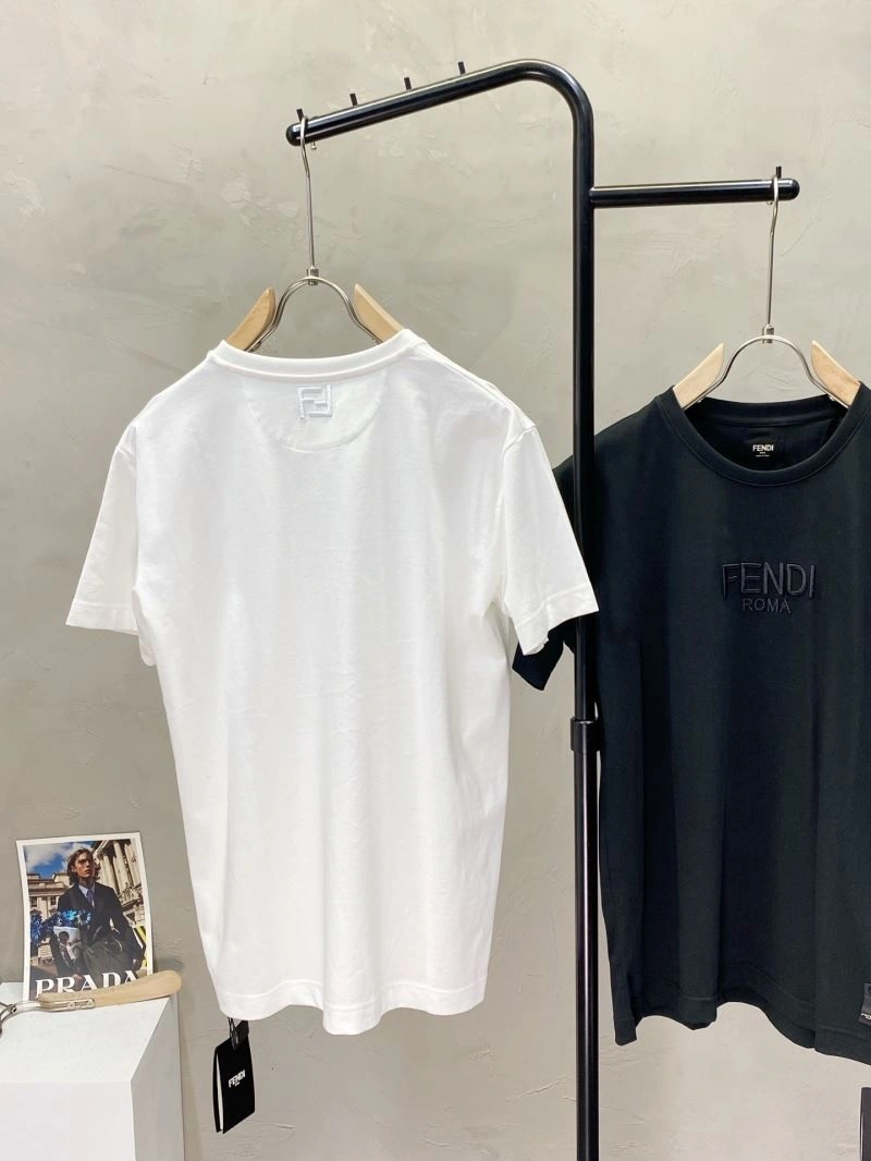 Bargain Fendi T-Shirts