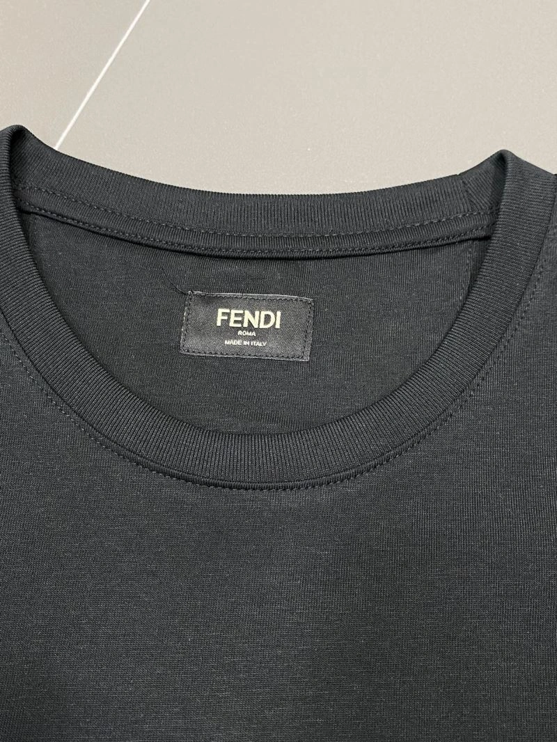 Bargain Fendi T-Shirts