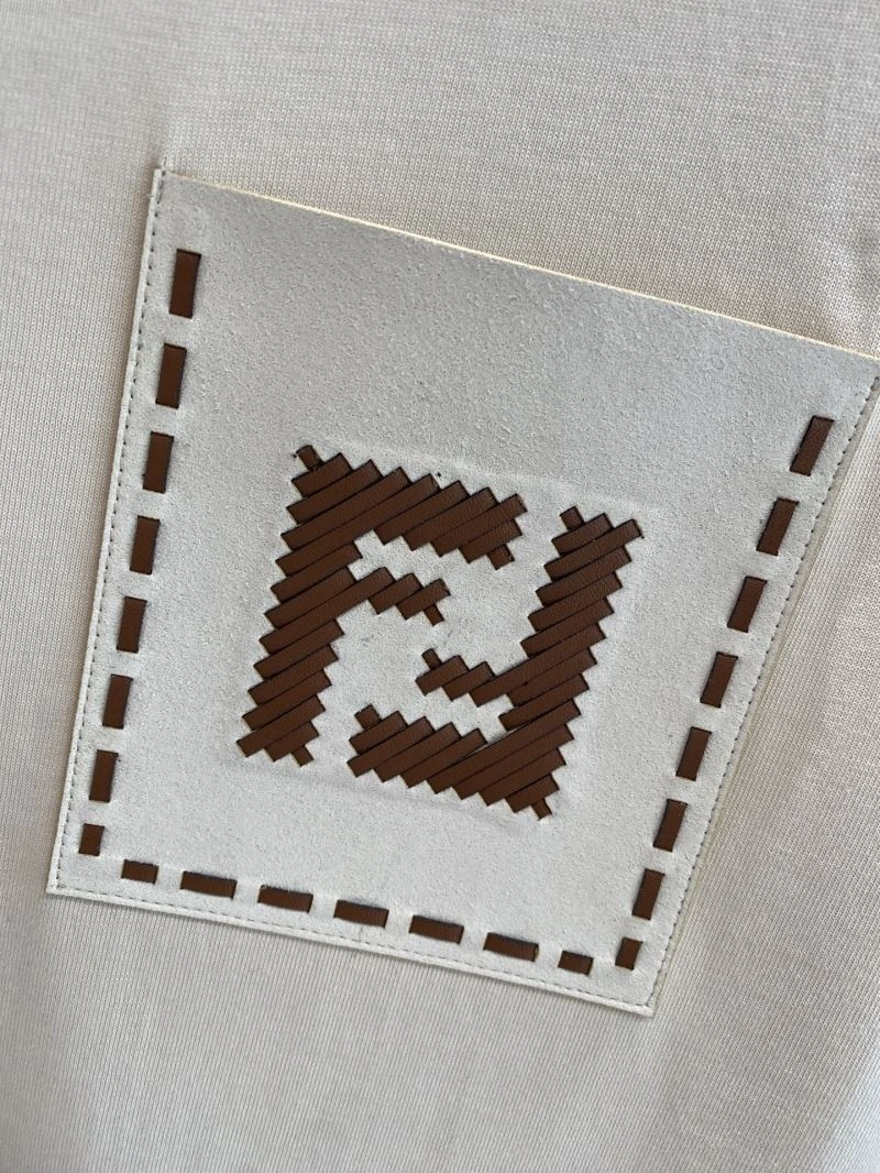 Bargain Fendi T-Shirts