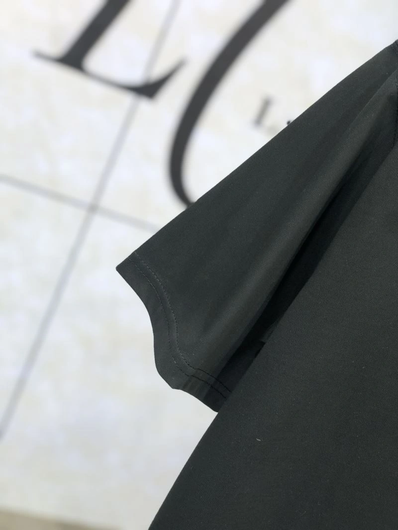 Low-cost Fendi T-Shirts