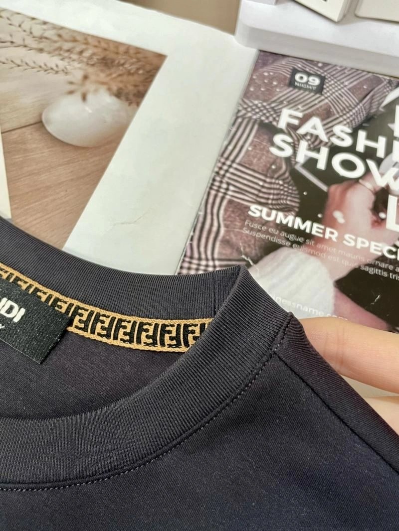 Precise copy Fendi T-Shirts