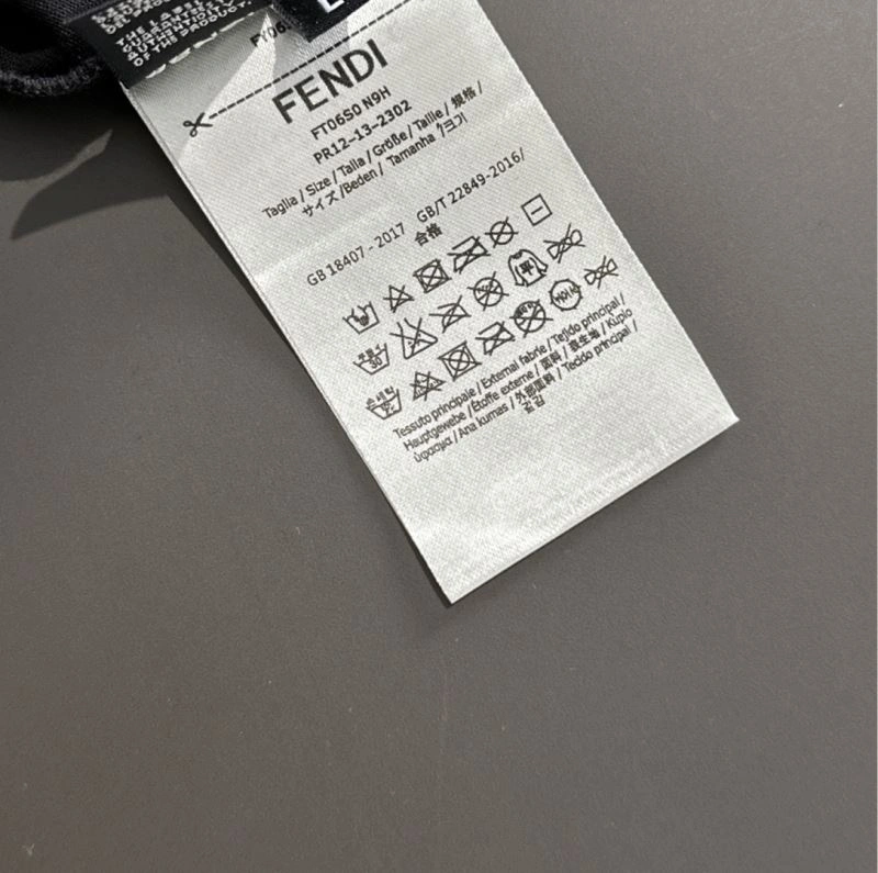 Cut-rate Fendi T-Shirts