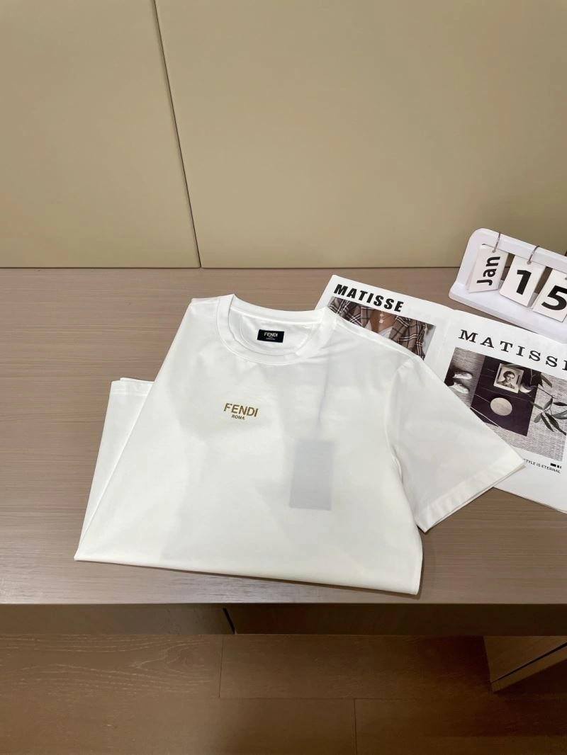 Low-cost Fendi T-Shirts