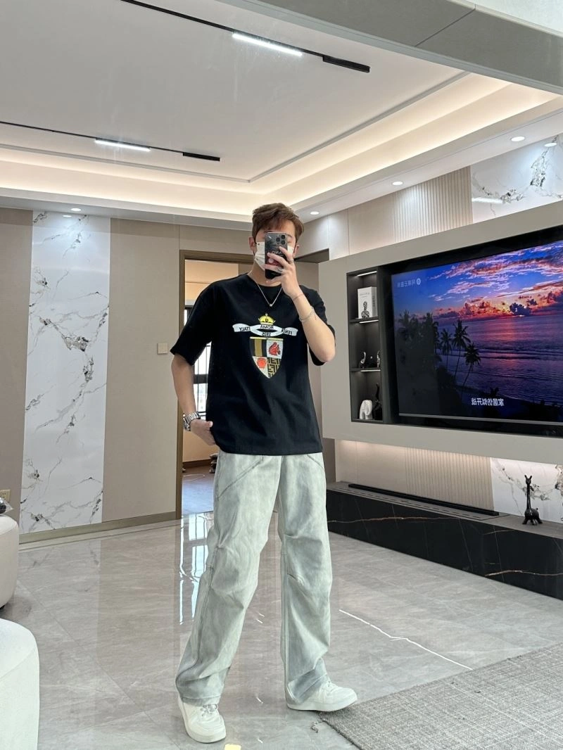 Inexpensive Fendi T-Shirts