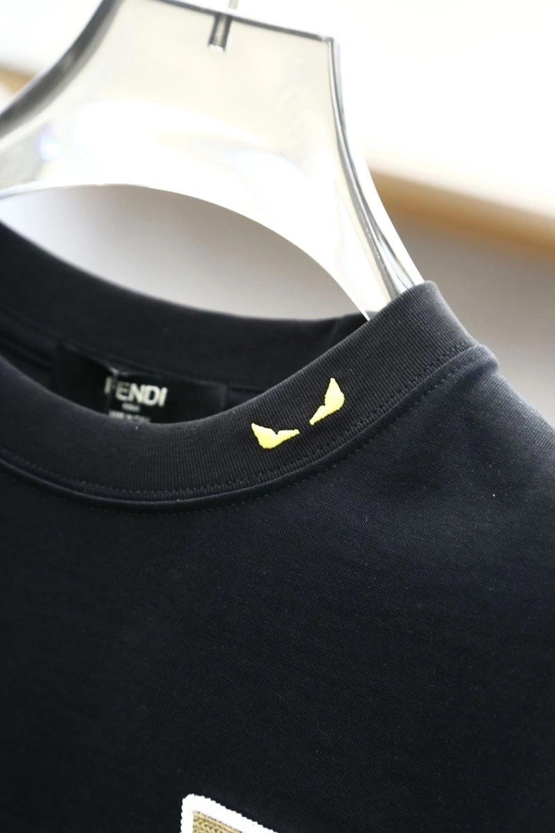 Top mirror Fendi T-Shirts