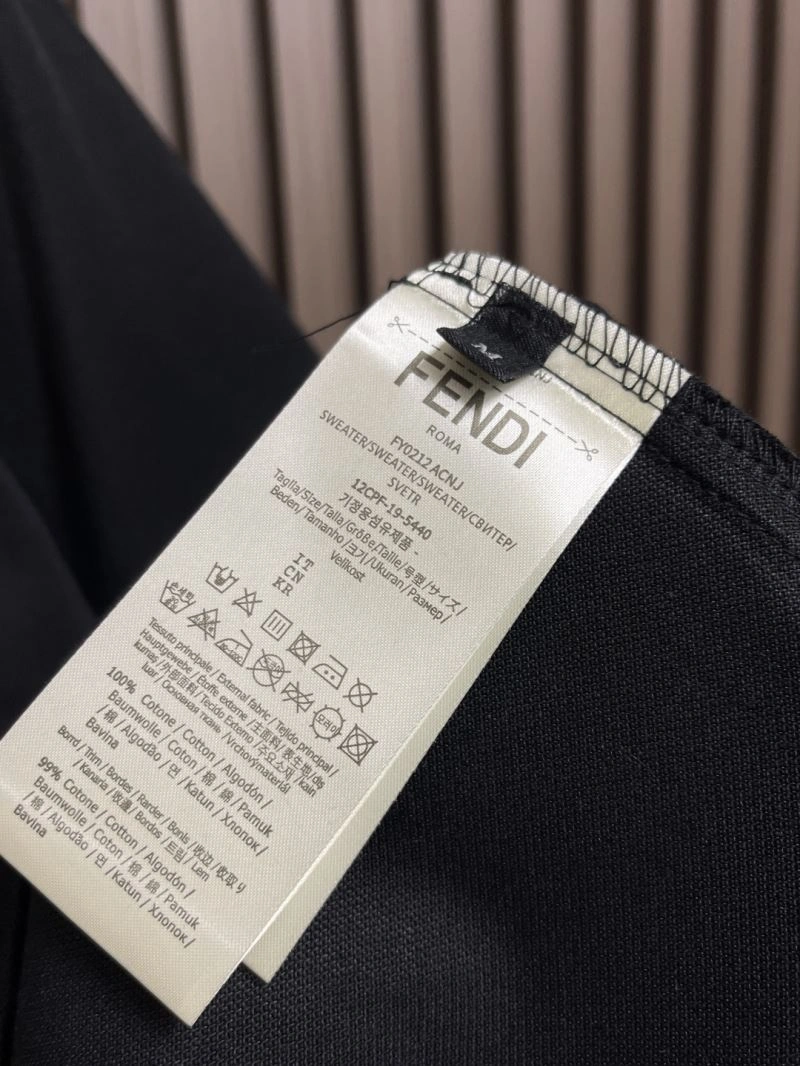 Accurate model Fendi T-Shirts