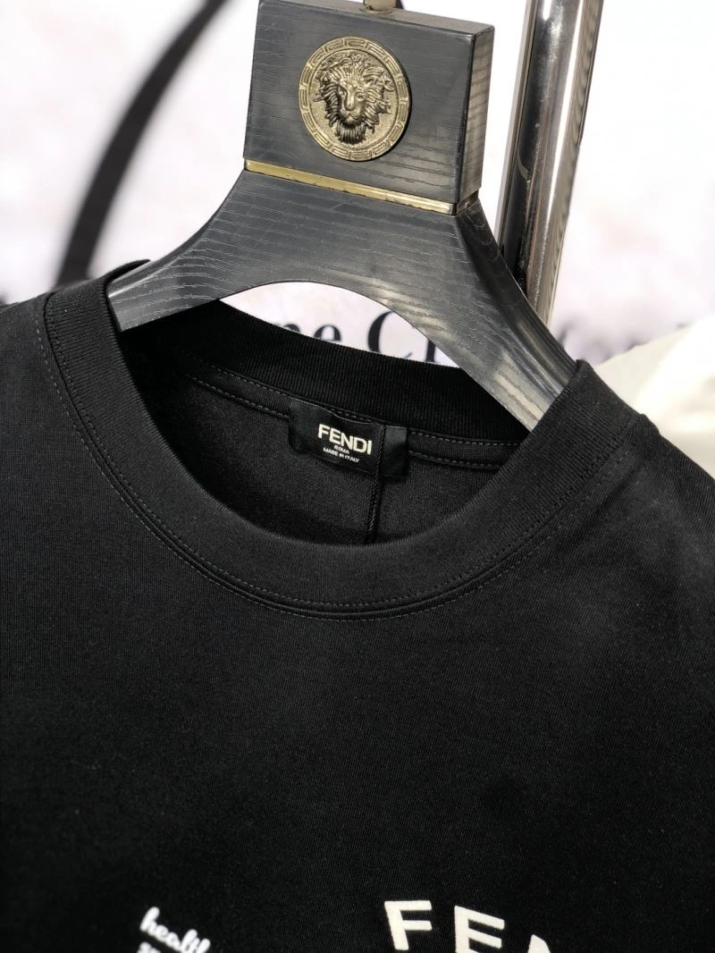 Accurate model Fendi T-Shirts