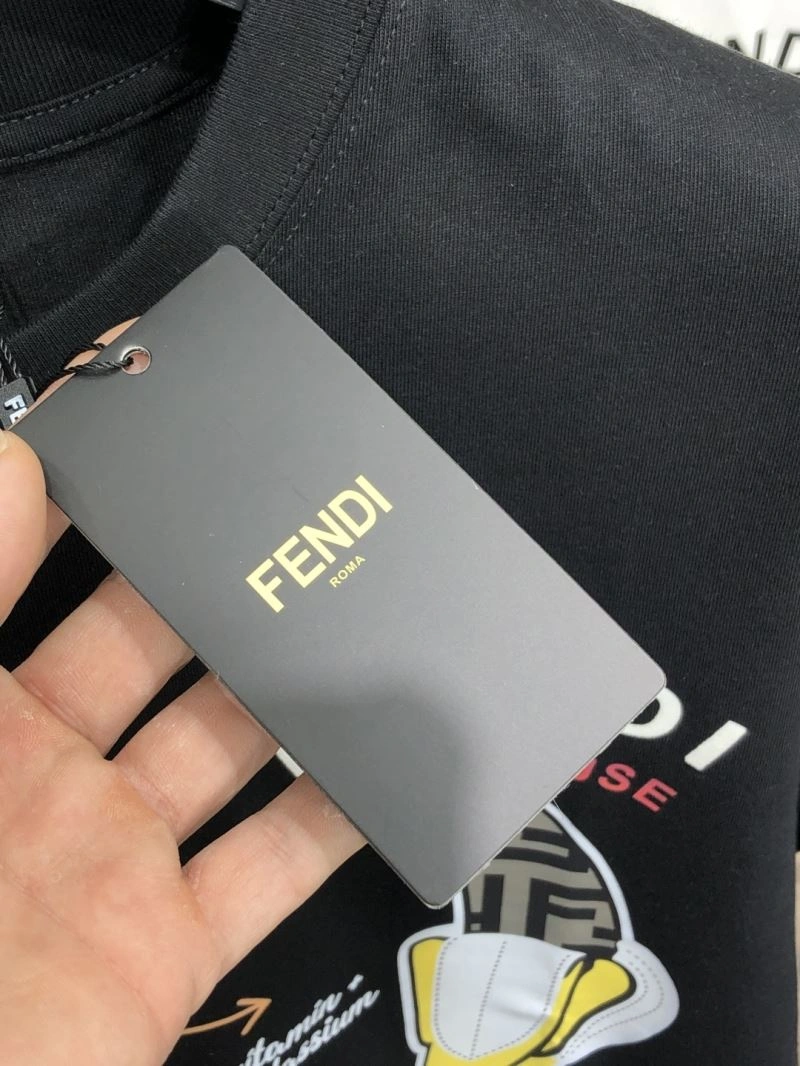 Accurate model Fendi T-Shirts