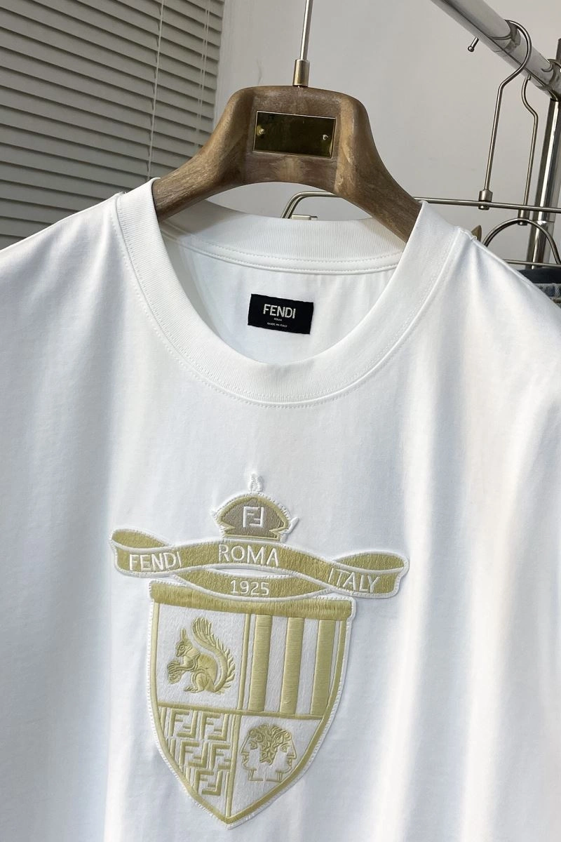 Factory-made Fendi T-Shirts