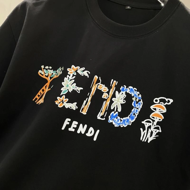 Top mirror Fendi T-Shirts
