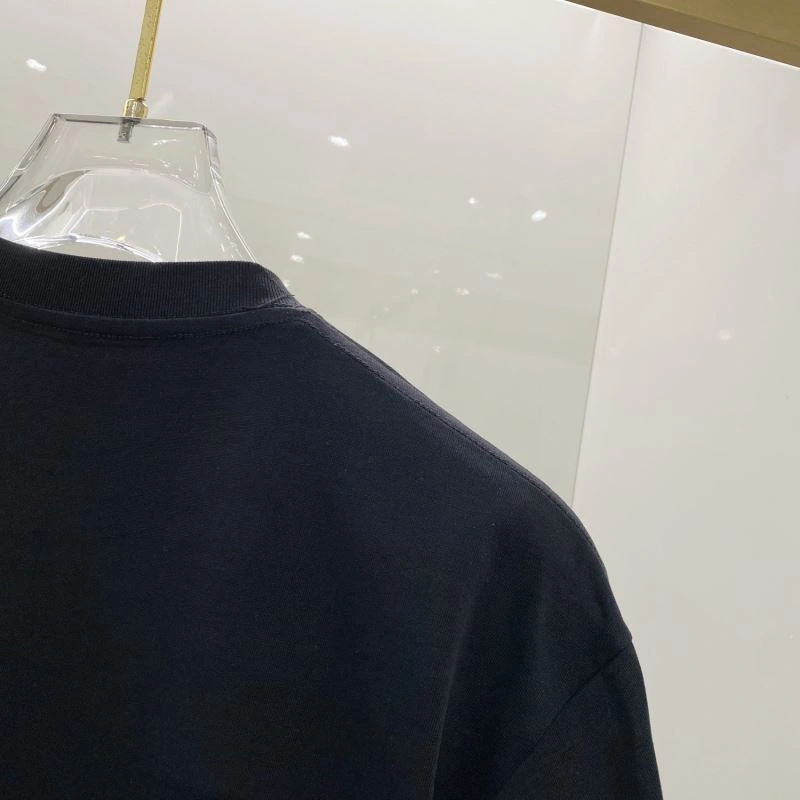 Top mirror Fendi T-Shirts