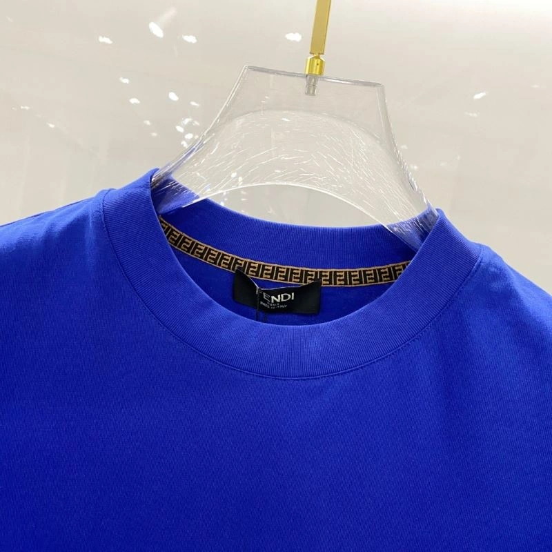 Top mirror Fendi T-Shirts