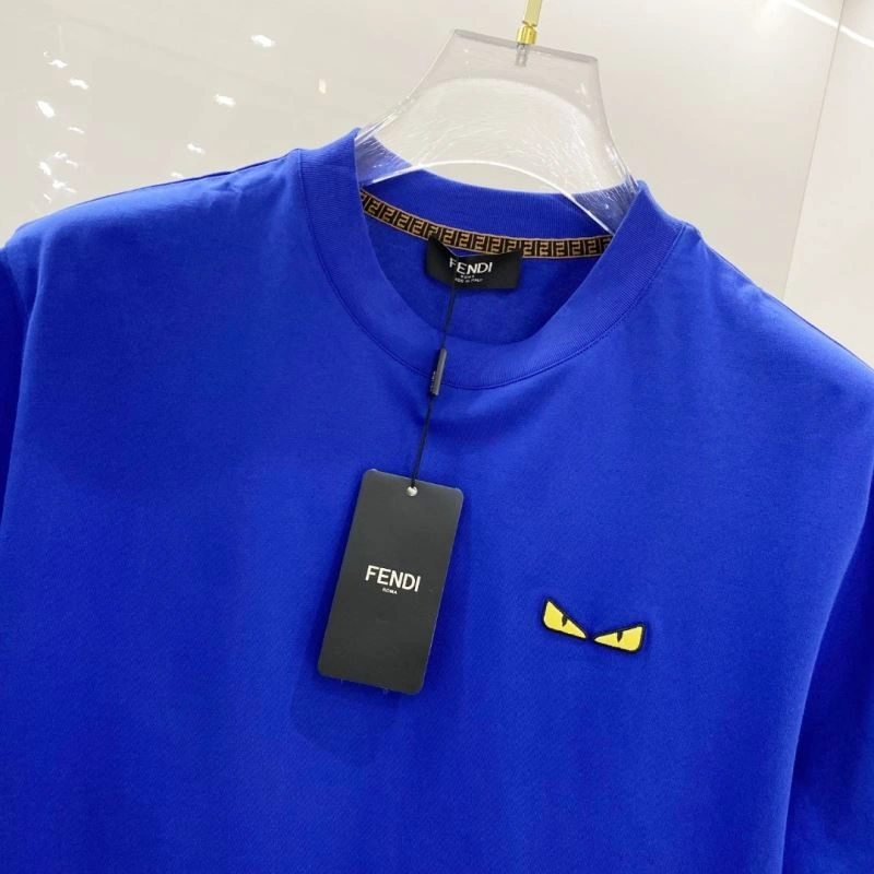 Top mirror Fendi T-Shirts