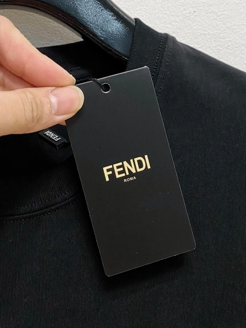 Top mirror Fendi T-Shirts