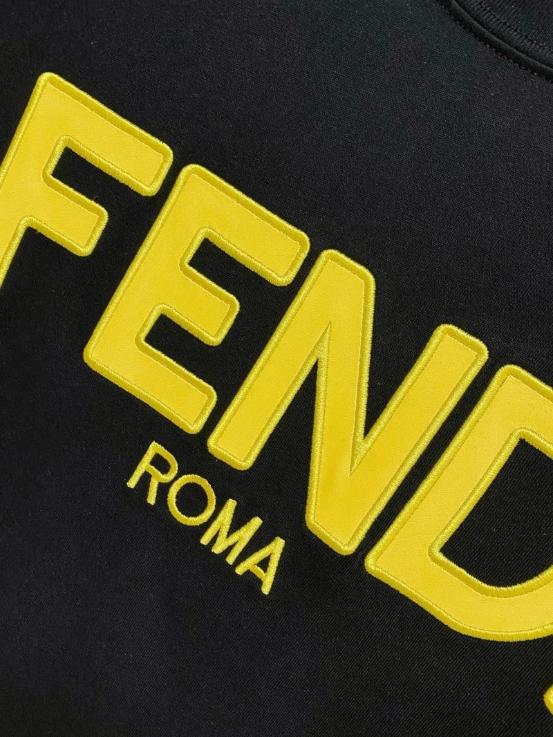 Top mirror Fendi T-Shirts