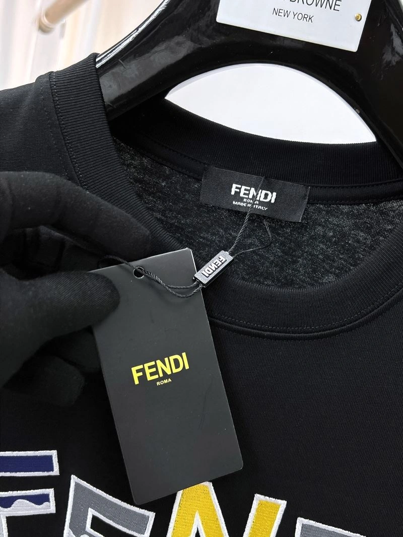 Factory-made Fendi T-Shirts