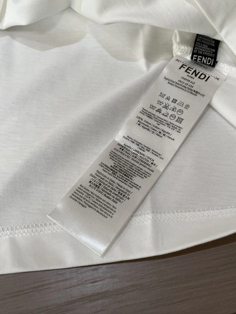 Top mirror Fendi T-Shirts