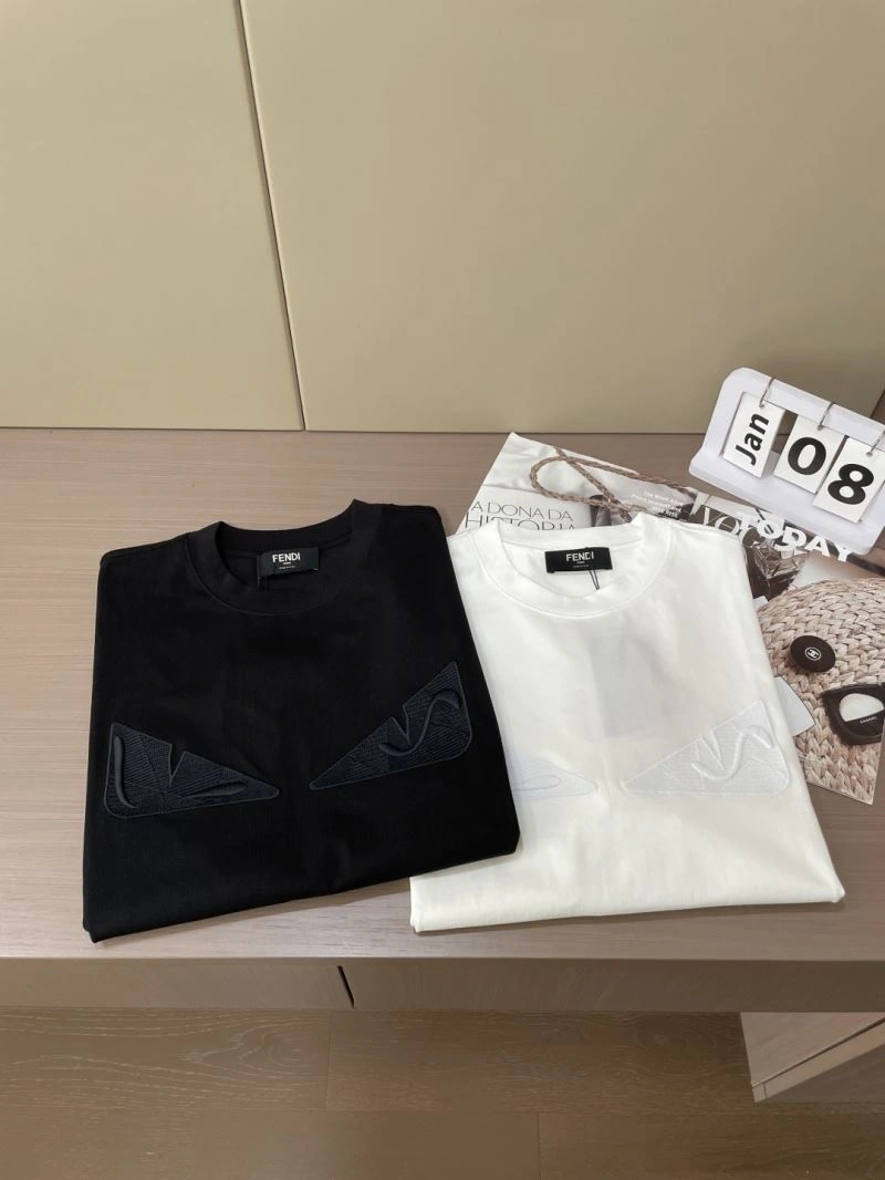 Top mirror Fendi T-Shirts