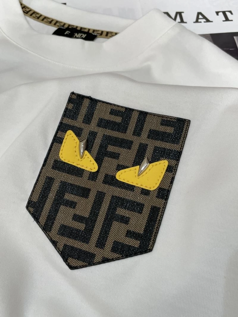 Low-cost Fendi T-Shirts