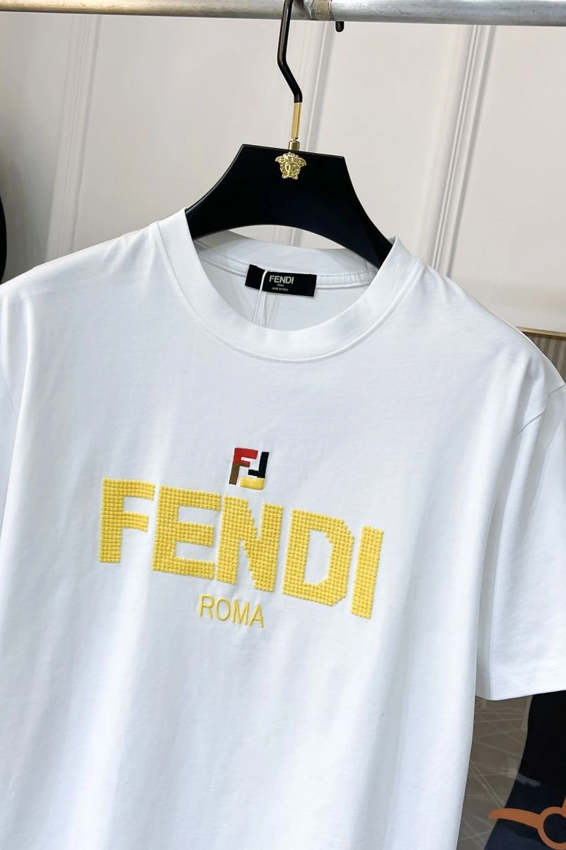 Accurate model Fendi T-Shirts
