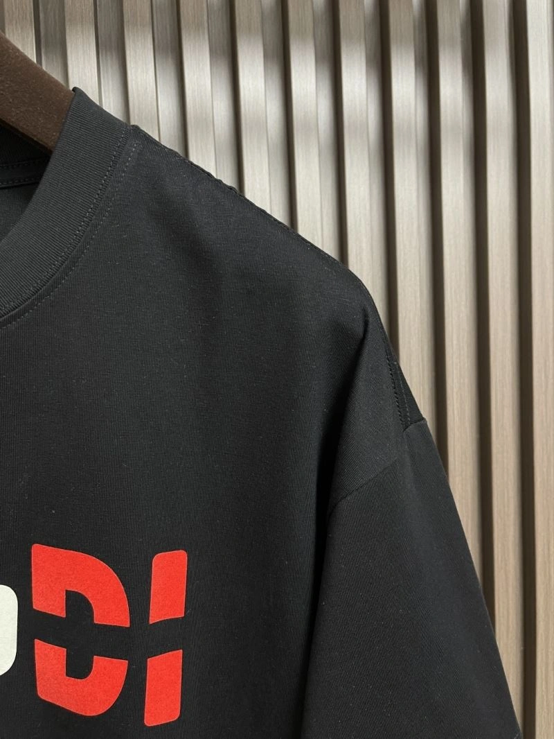 Reasonably priced Fendi T-Shirts