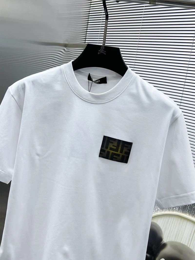 Low-cost Fendi T-Shirts