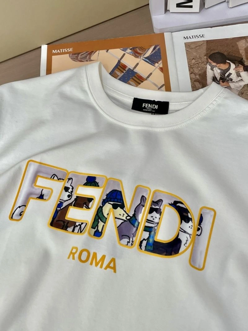 Low-cost Fendi T-Shirts