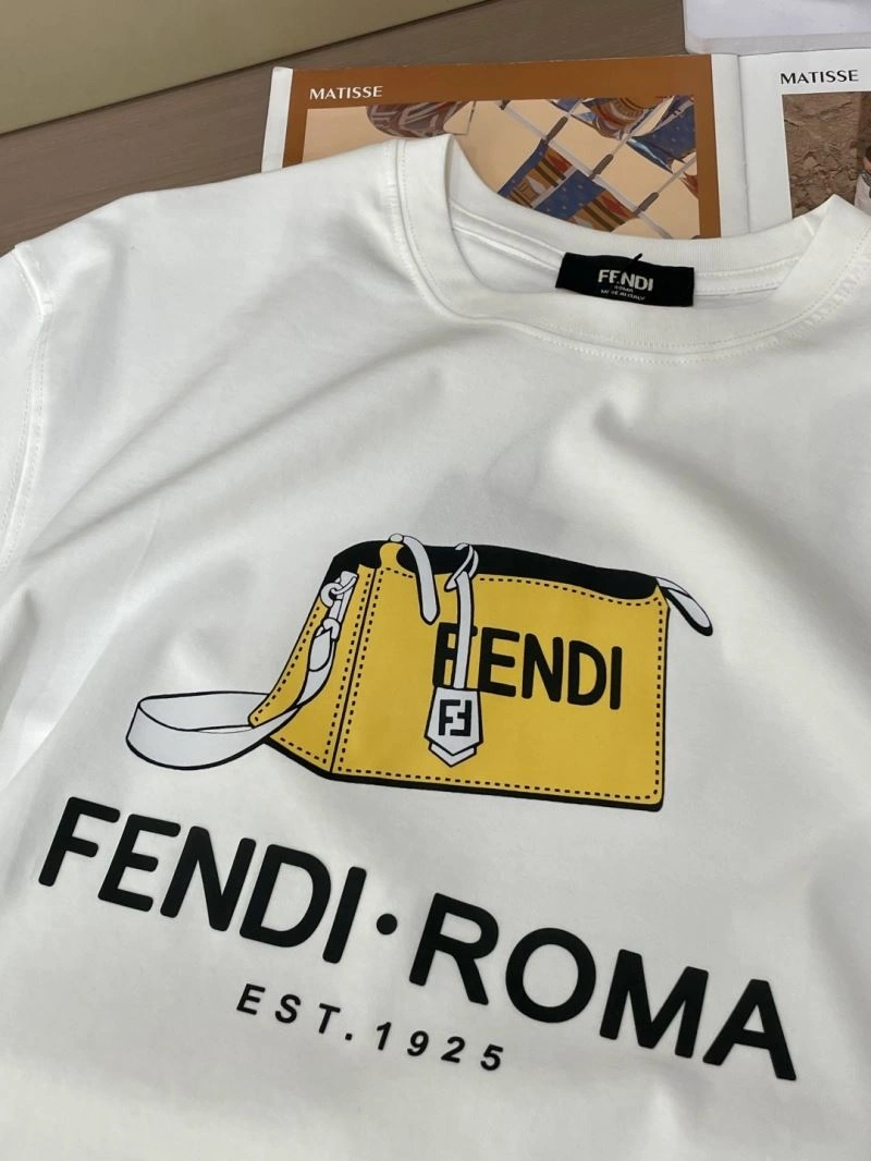 Top match Fendi T-Shirts