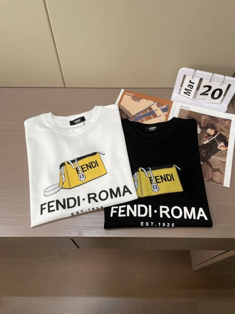 Top match Fendi T-Shirts