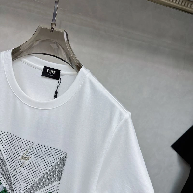 Bargain Fendi T-Shirts