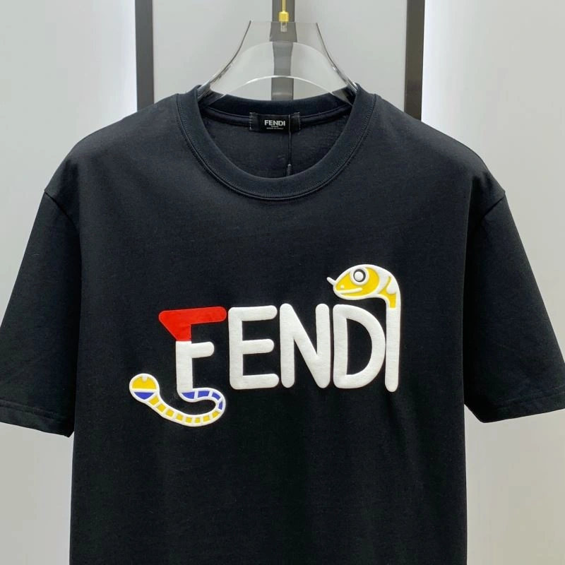 Low-cost Fendi T-Shirts