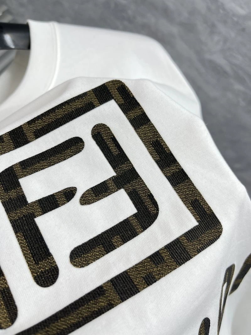 Accurate model Fendi T-Shirts