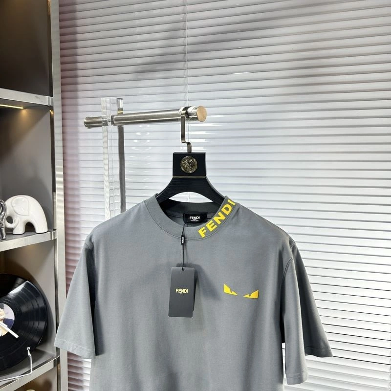 High accuracy Fendi T-Shirts