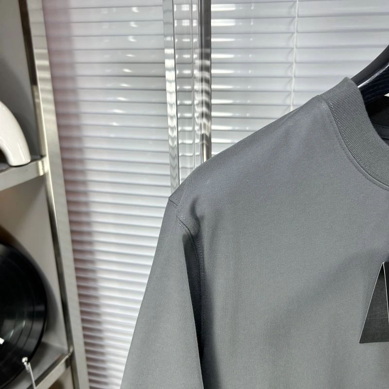High accuracy Fendi T-Shirts
