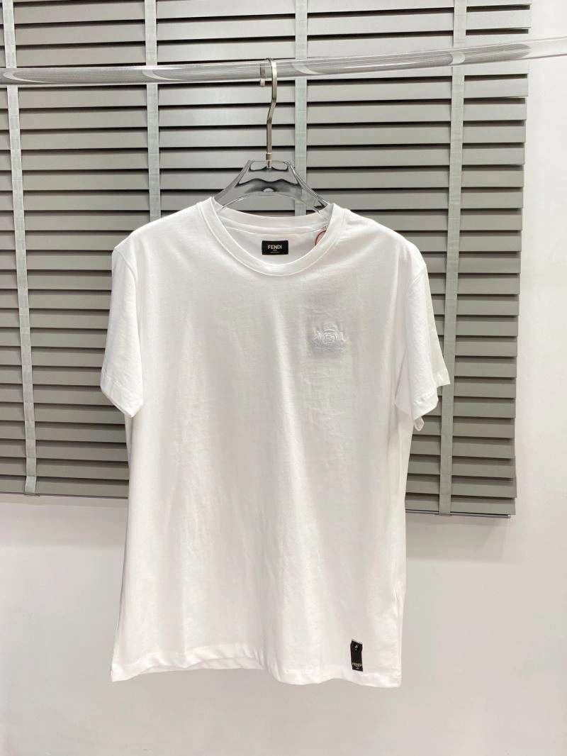 Low-cost Fendi T-Shirts