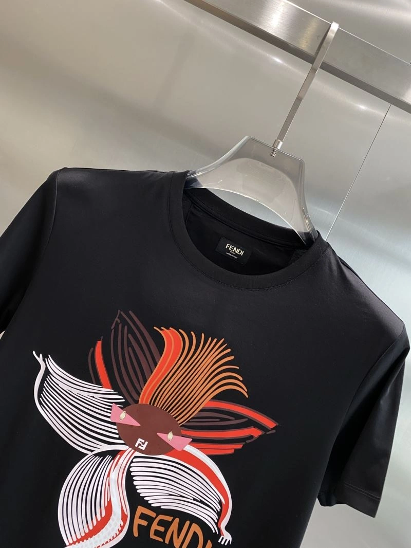 Bargain Fendi T-Shirts
