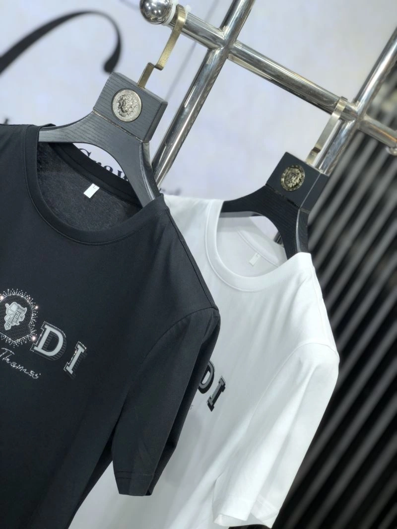 Affordable Fendi T-Shirts