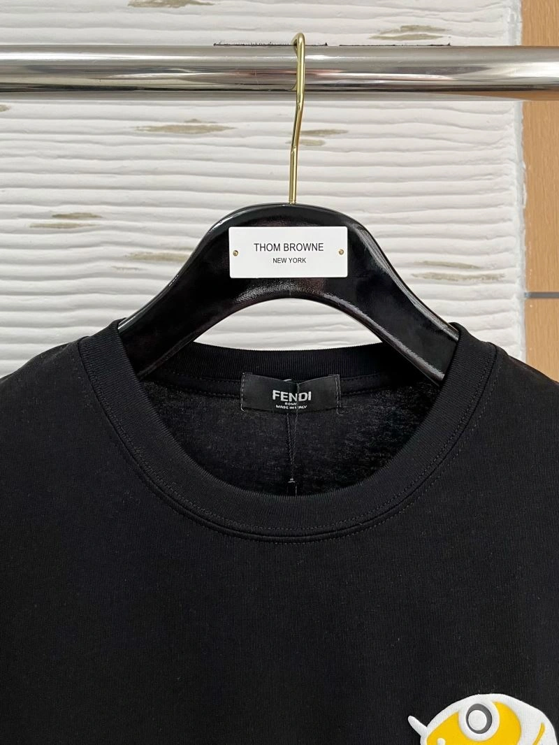 Low-cost Fendi T-Shirts