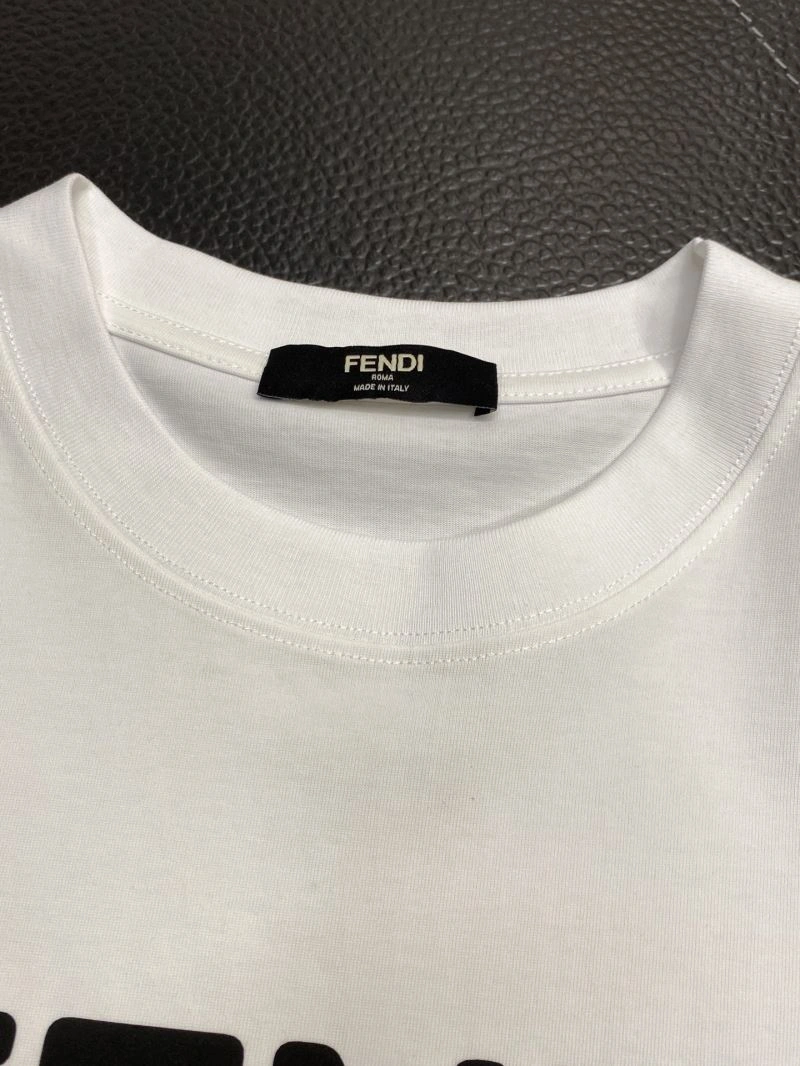 Top match Fendi T-Shirts