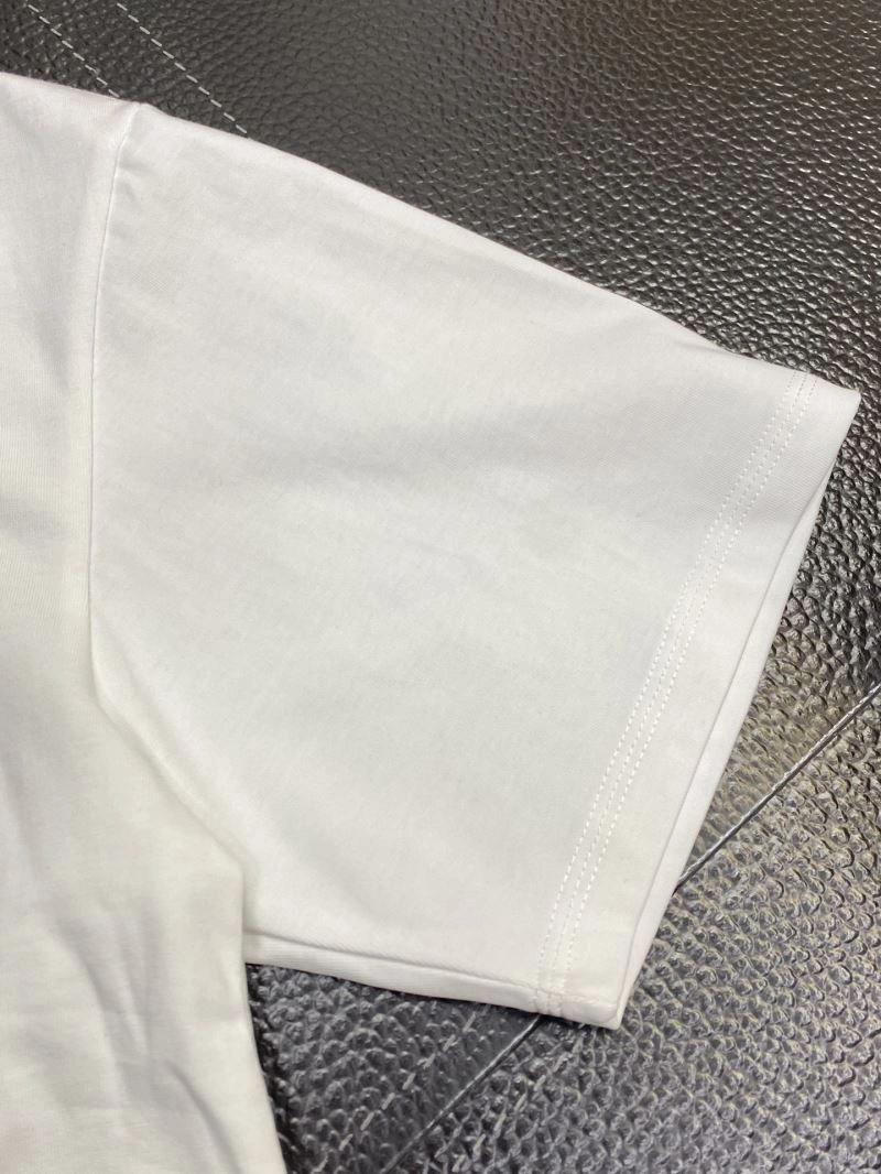 Top match Fendi T-Shirts