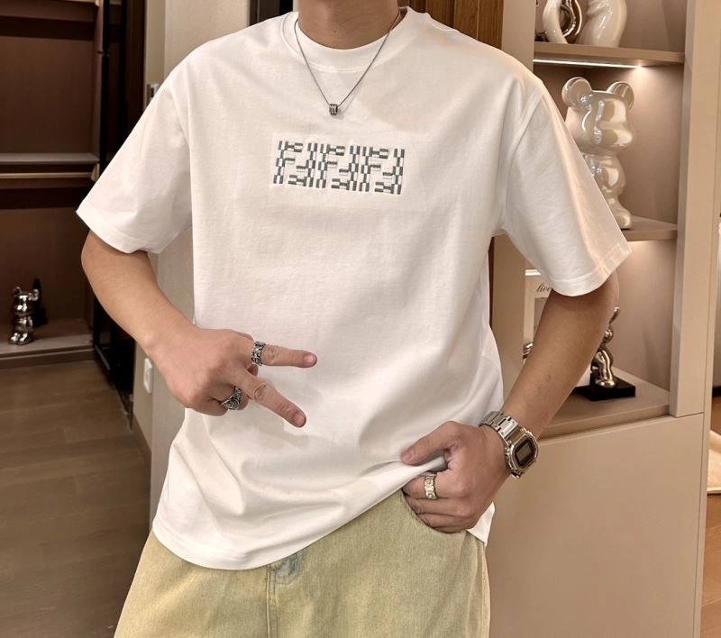 Accurate model Fendi T-Shirts