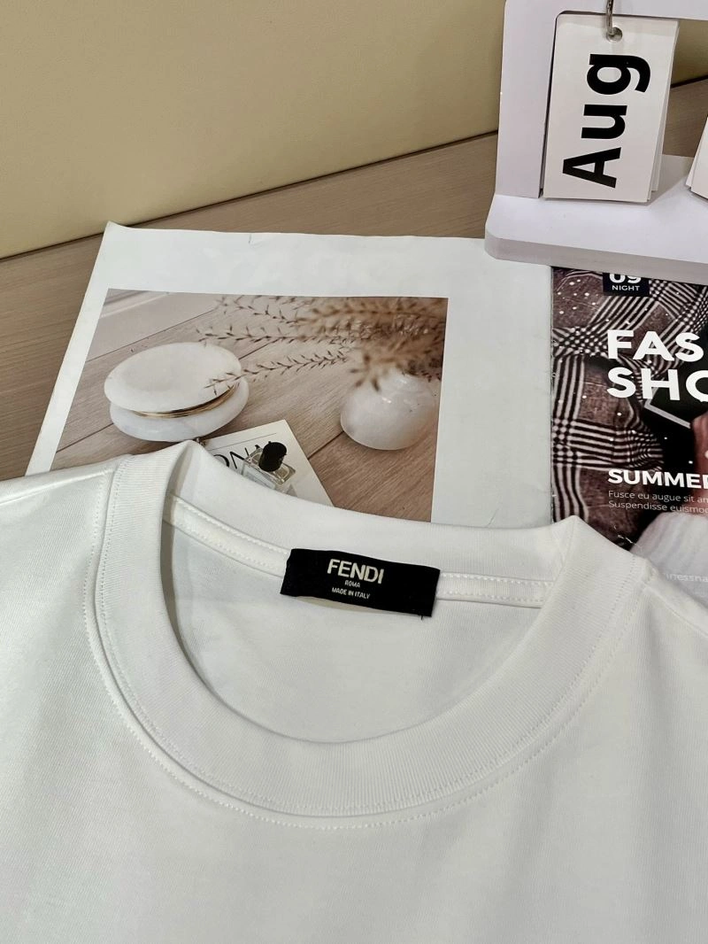 Accurate model Fendi T-Shirts