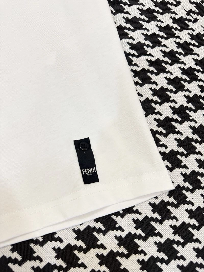 Factory-made Fendi T-Shirts